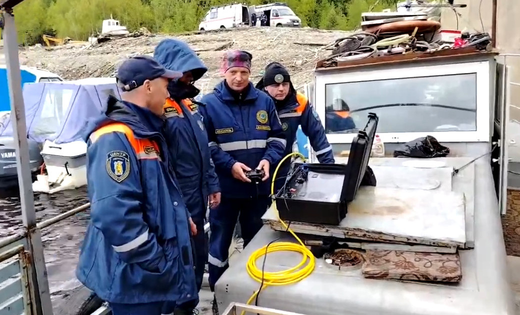 Амурские спасатели испытали подводный дрон в реке Зея — Амурская правда ...